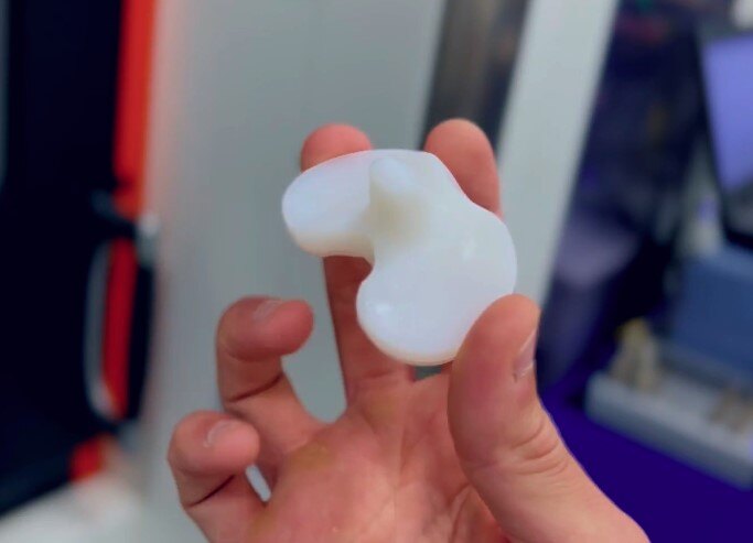 Plastic Orthopedic Implant Machining - Medical CNC with Pure-Cut®